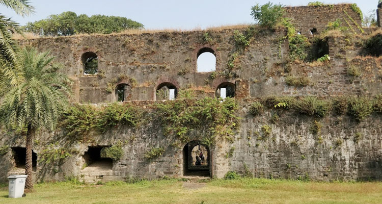 Fort Bassein / Vasai Fort Mumbai (History, Entry Fee, Images, Built by ...