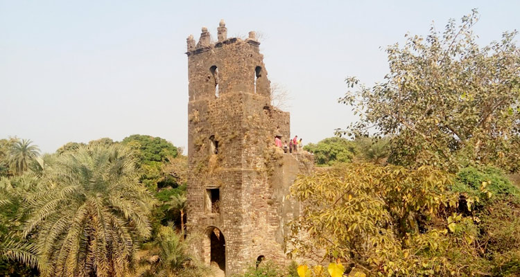 Fort Bassein / Vasai Fort Mumbai (History, Entry Fee, Images, Built by ...